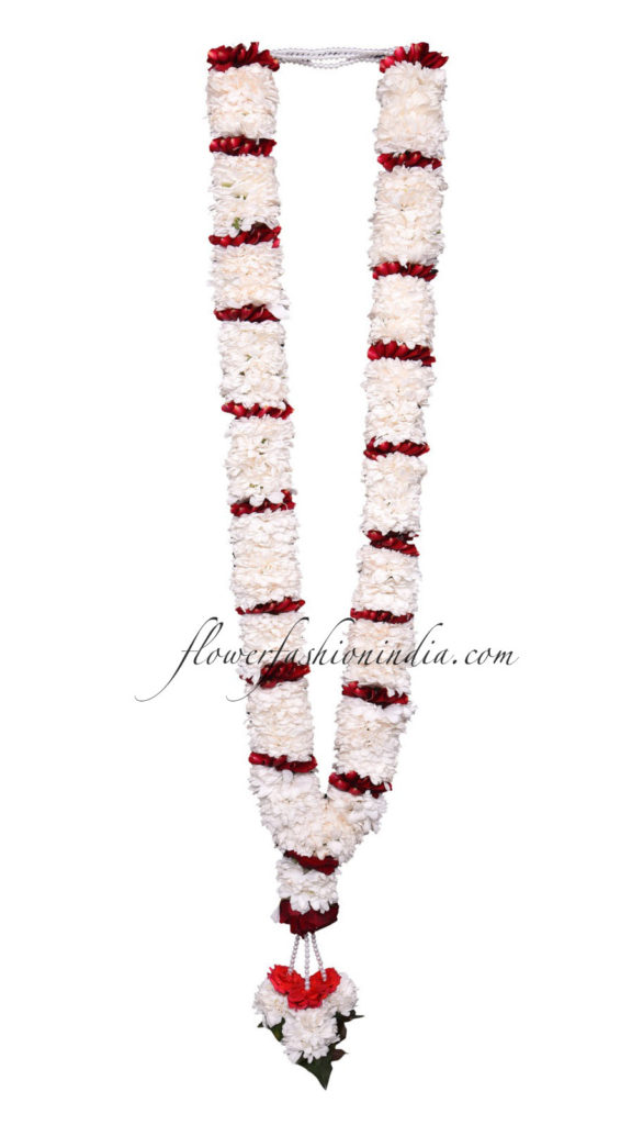 White Samantige & Red Rose Petals & Buds Garland With Few Greens (1 ...